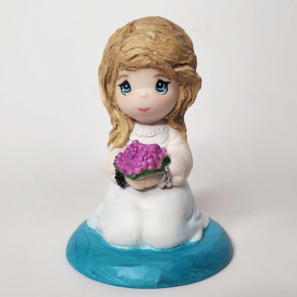Taylor Swift | Art | Taylor Swift Debut Altered Moment Figurine | Poshmark